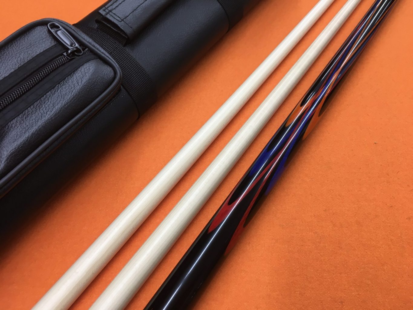 TIGER CAROM CUE BUTTERFLY BC-40 WITH TWO SHAFTS & CASE. - California ...