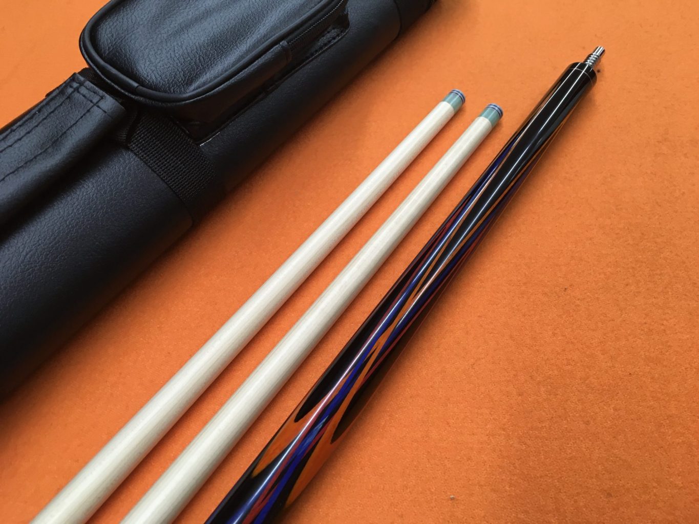 TIGER CAROM CUE BUTTERFLY BC-40 WITH TWO SHAFTS & CASE. - California ...
